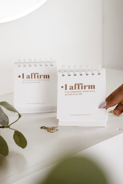 Affirmation Flip-Up | 100 Positive affirmations | Desk stationery – The ...